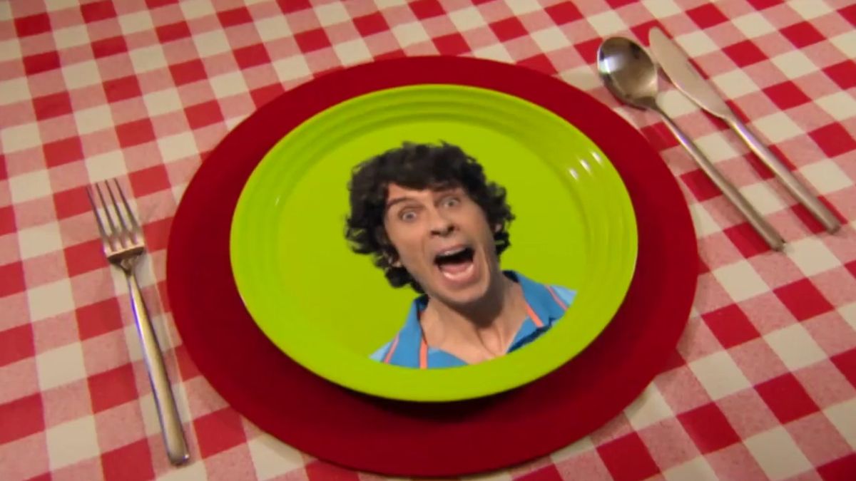 CBeebies Lunchtime Song - BBC | Curved Arrow