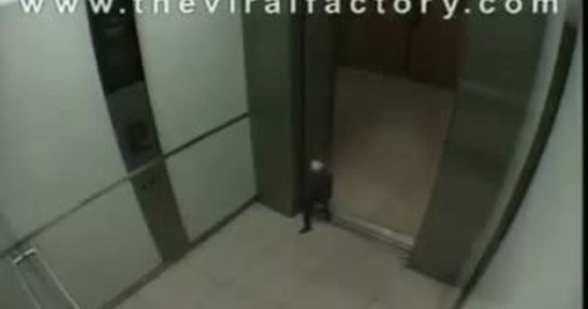 Vayago Insurance: Elevator | shots